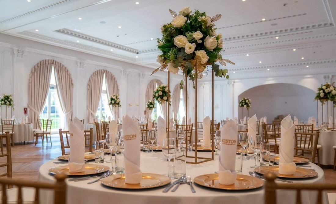 Sala Grand Royal - Hotel Kiston