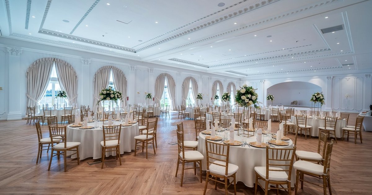 Sala Grand Royal - Hotel Kiston