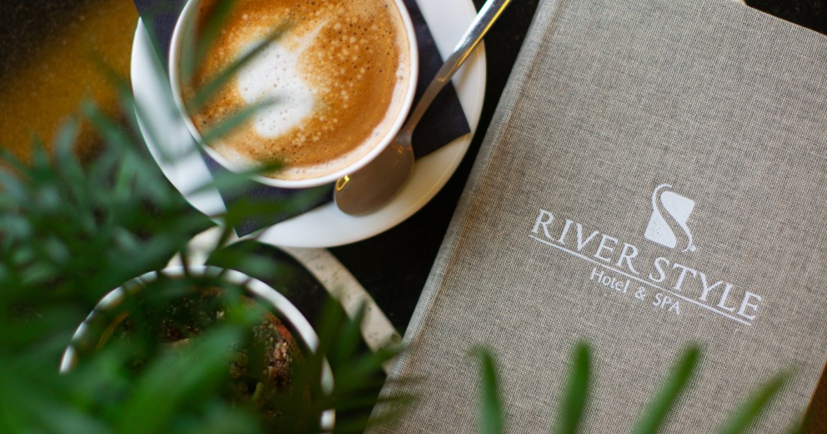 Cafe & Bar at River Style Hotel & SPA – Aromatic Coffee & Desserts