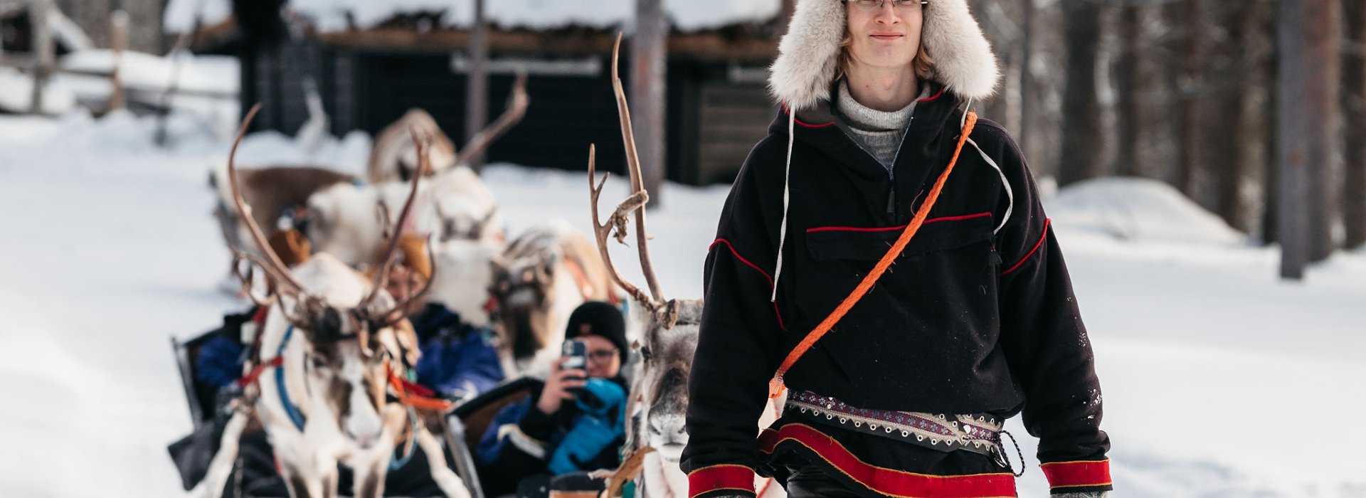 Glass-roofed Resort Under The Aurora Borealis | Northern Lights Village ...